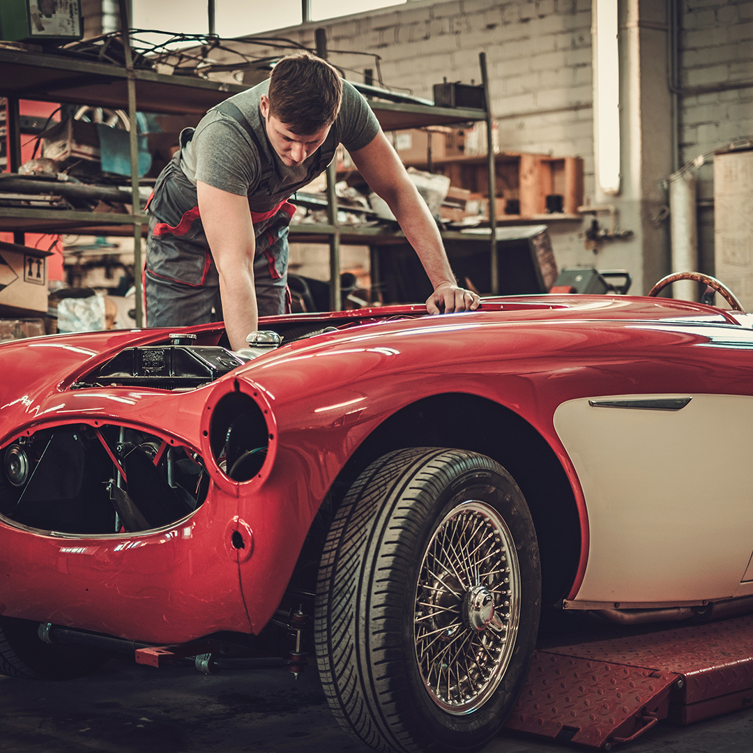 Restomod Classics: Modernizing Timeless Cars